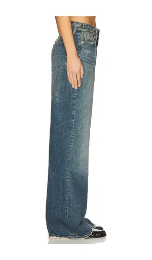 Good American Good Ease Adjustable Tabs Jeans