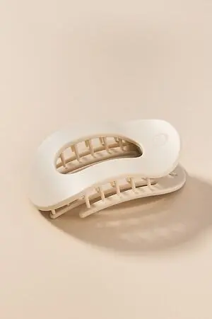 TELETIES Medium Flat Round Hair Claw Clip White