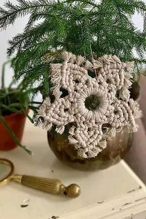 MACRAMÉ BY MONDAY Snowflake Ornament - Linen