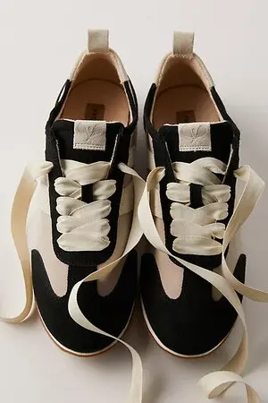 Free People Aces Tennis Shoes - Black/oyster