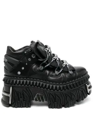 Vetements Criss-cross Shoes For Women