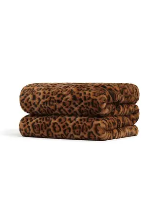 Apparis Jumbo Brady Print Blanket - Leopard