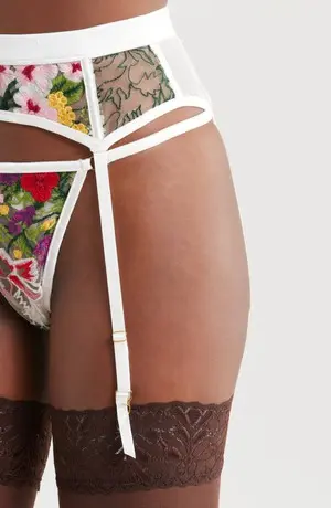 KILO BRAVA Lace Garter Belt