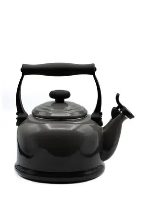 LE CREUSET Demi Kettle
