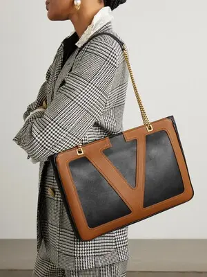 Valentino Garavani Viva Superstar Medium Two-tone Shoulder Bag