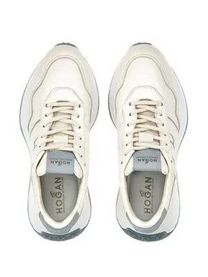 Hogan Logo-patch Sneakers - Neutrals