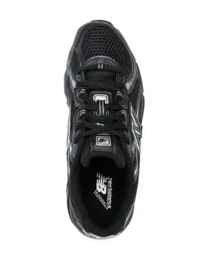 NEW BALANCE 740 Sneakers - Black