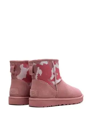 UGG Classic Mini /jagged Camo Ankle Boots