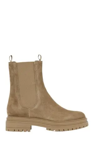 Women's Beige Chelsea Boots