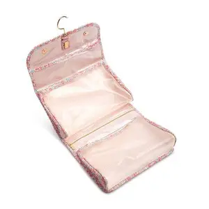 TRVL DESIGN Marseille Hanging Toiletry Case
