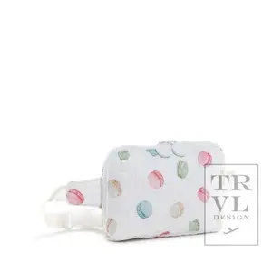 TRVL DESIGN Macaron Quilted Crossbody