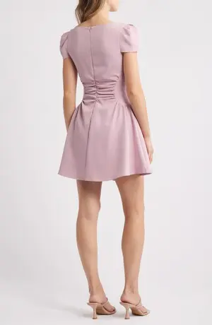 NIKKI LUND Tiffany Side Ruched Dress - Pink