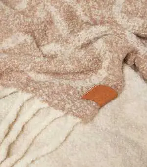 Loewe Anagram Alpaca And Wool-blend Scarf - Beige