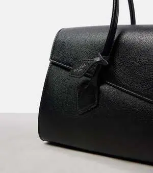 Alaïa Le Teckel Leather Shoulder Bag