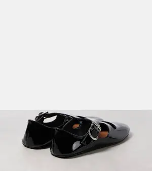 Alaïa Criss Cross Patent Leather Ballet Flats - Black