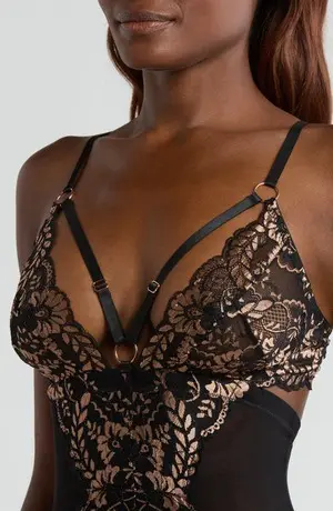 COQUETTE Strappy Underwire Lace Teddy