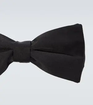 Valentino Garavani Velvet Bow Tie