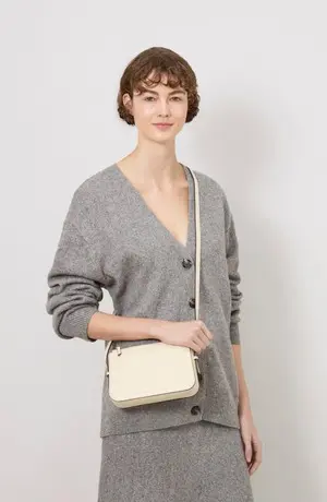 Mulberry Clovelly Leather Crossbody Bag - Eggshell