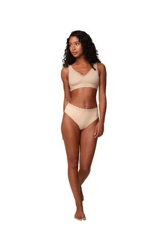 HARPER WILDE Bliss Lace Bralette - Beige