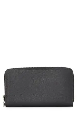 LOUIS VUITTON Taiga Zippy Organizer - Black