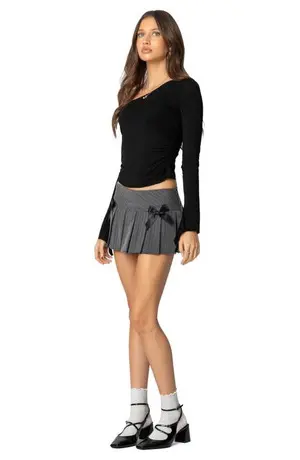 EDIKTED Bowen Pleated Pinstripe Mini Skirt