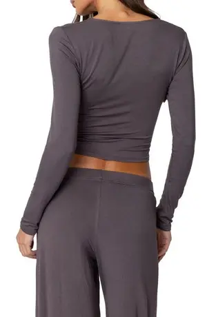 EDIKTED Long Sleeve Crop Henley - Gray