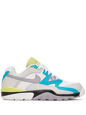 Nike Cross 3 Sneakers - White