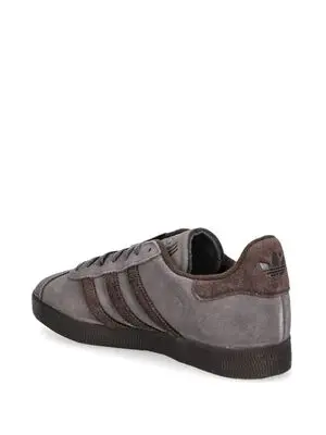 Adidas Gazelle Low Top Sneakers