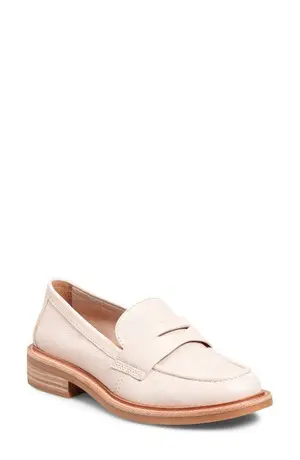 Sofft Flats For Women
