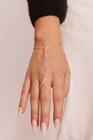 SET & STONES Cyrus Hand Chain - Silver