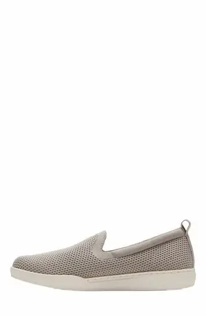 ABEO Encore Knit Slip-on Sneaker - Taupe - Regular