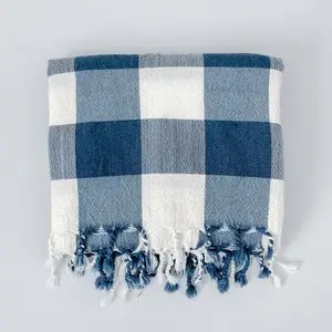 HOME & LOFT Gingham Towel