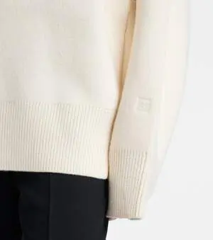 TOTEME Wool And Cashmere-blend Turtleneck Sweater