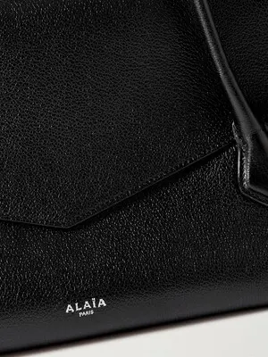 Alaïa Le Teckel Flap Shoulder Bag - Black
