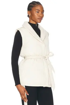 Varley Lanville Wrap Puffer Gilet Vest