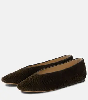 Le Monde Beryl Regency Velvet Ballet Flats