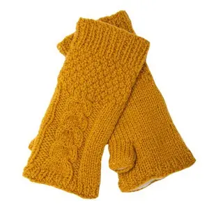 NIRVANNA DESIGNS Nirvana Designs Cable Handwarmers Honey