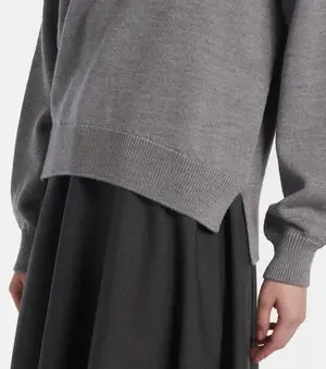 Dolce & Gabbana Virgin Wool Turtleneck Sweater