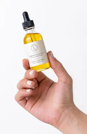 LIZUSH Natural Body Oil - None