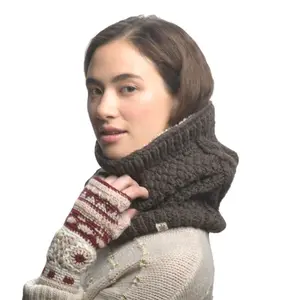 NIRVANNA DESIGNS Dreams Crochet Handwarmers - Brown Combo