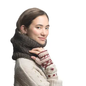 NIRVANNA DESIGNS Dreams Crochet Handwarmers