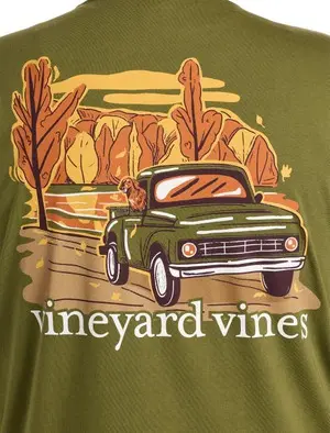 Vineyard Vines Big & Tall Autumn Car Ride Graphic Tee