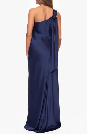 XSCAPE EVENINGS One-shoulder Satin Gown