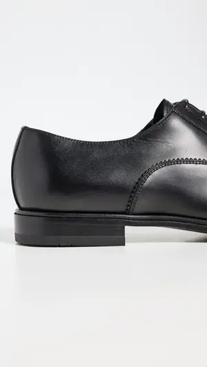 FERRAGAMO Boston Leather Lace-up Dress Shoes - Black