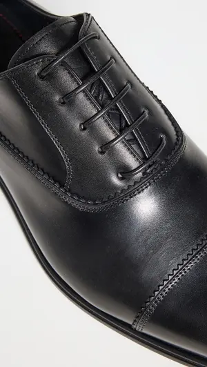 FERRAGAMO Boston Leather Lace-up Dress Shoes - Black