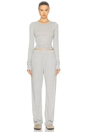Eterne Fitted Crewneck Long Sleeve Top - Heather Grey