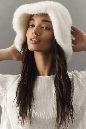 UNREAL FUR Unreal Fur Yeoman Bucket Hat White