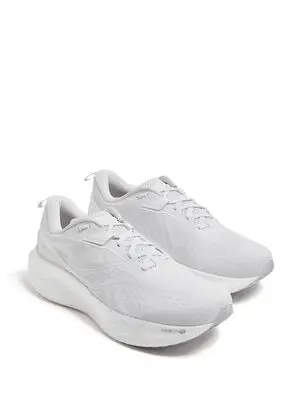 Saucony Triumph 22 Sneakers