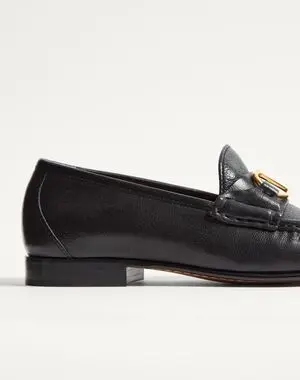Valentino Garavani Vlogo Signature Buffalo Loafer - Black