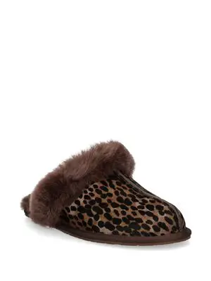 UGG Scuffette Caspian Slippers